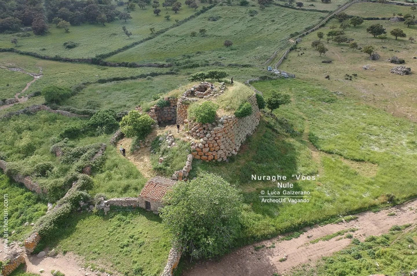 Der Nuraghe Voes von Nule - La Sardegna verso l'Unesco